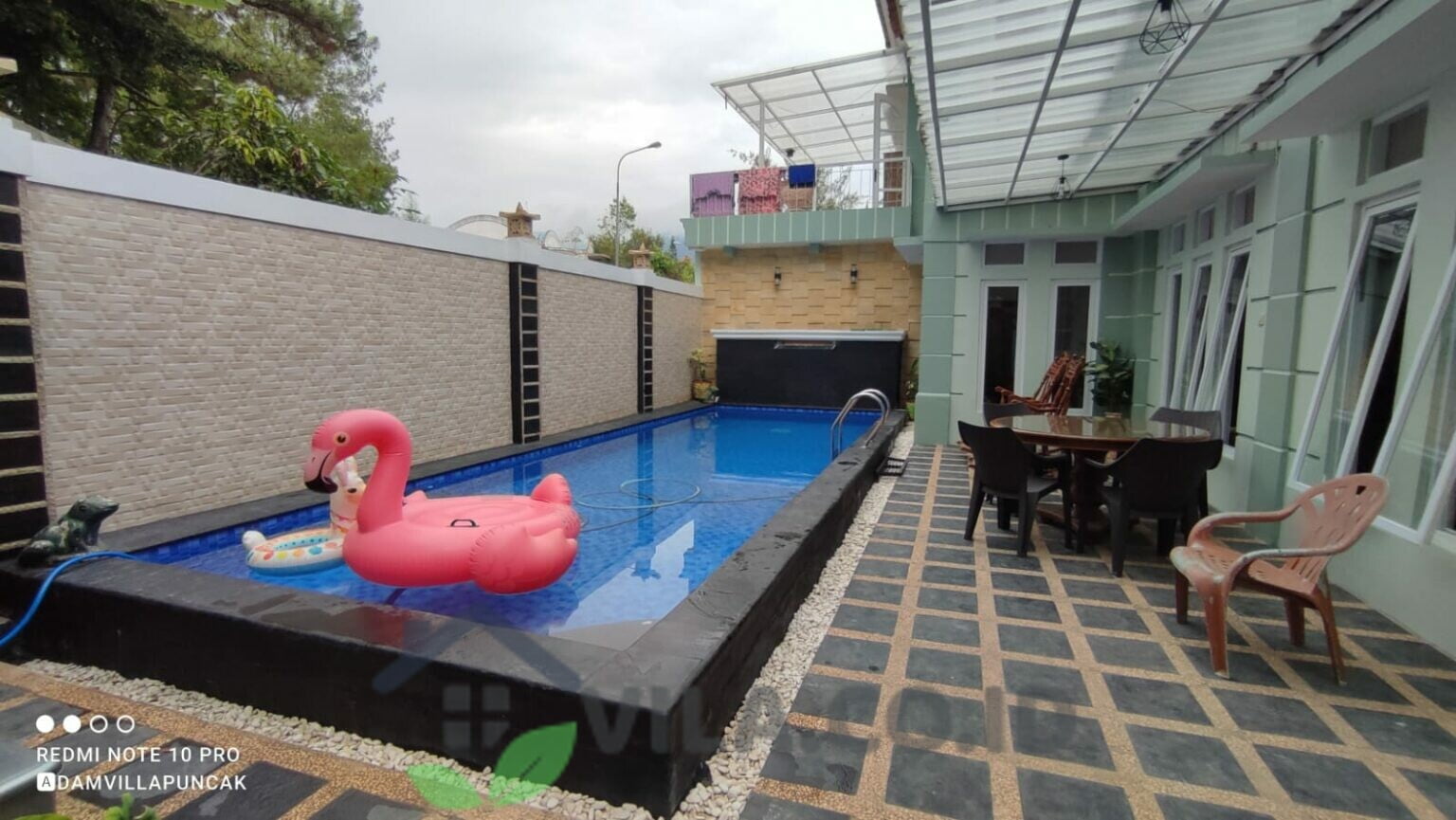 Villa Seruni Puncak 6 Kamar Kolam Renang - VILA.CO.ID