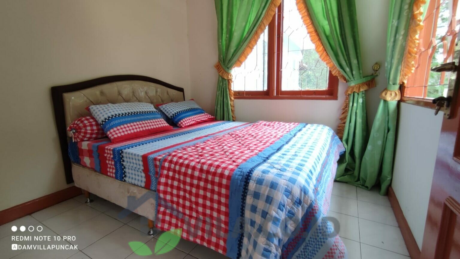 Villa Seruni Puncak 6 Kamar Kolam Renang - VILA.CO.ID