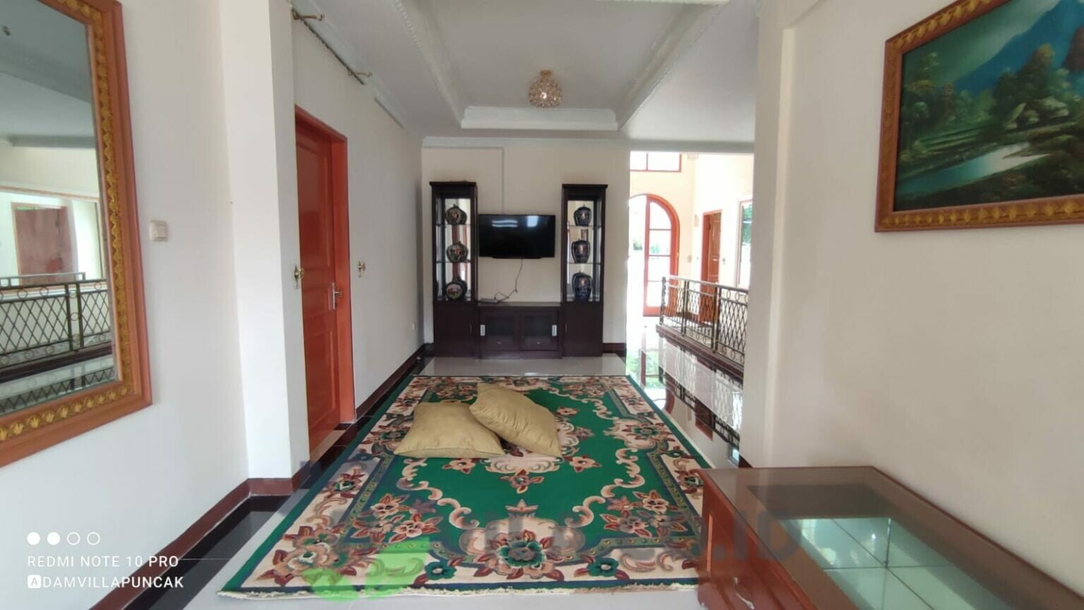 Villa Seruni Puncak 6 Kamar Kolam Renang - VILA.CO.ID